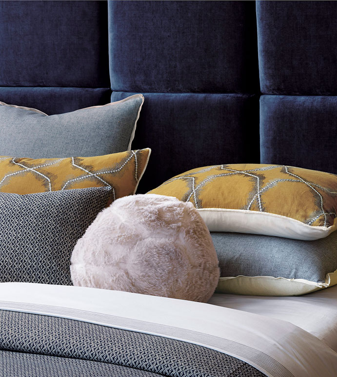 Damien Fox Sphere | Eastern Accents