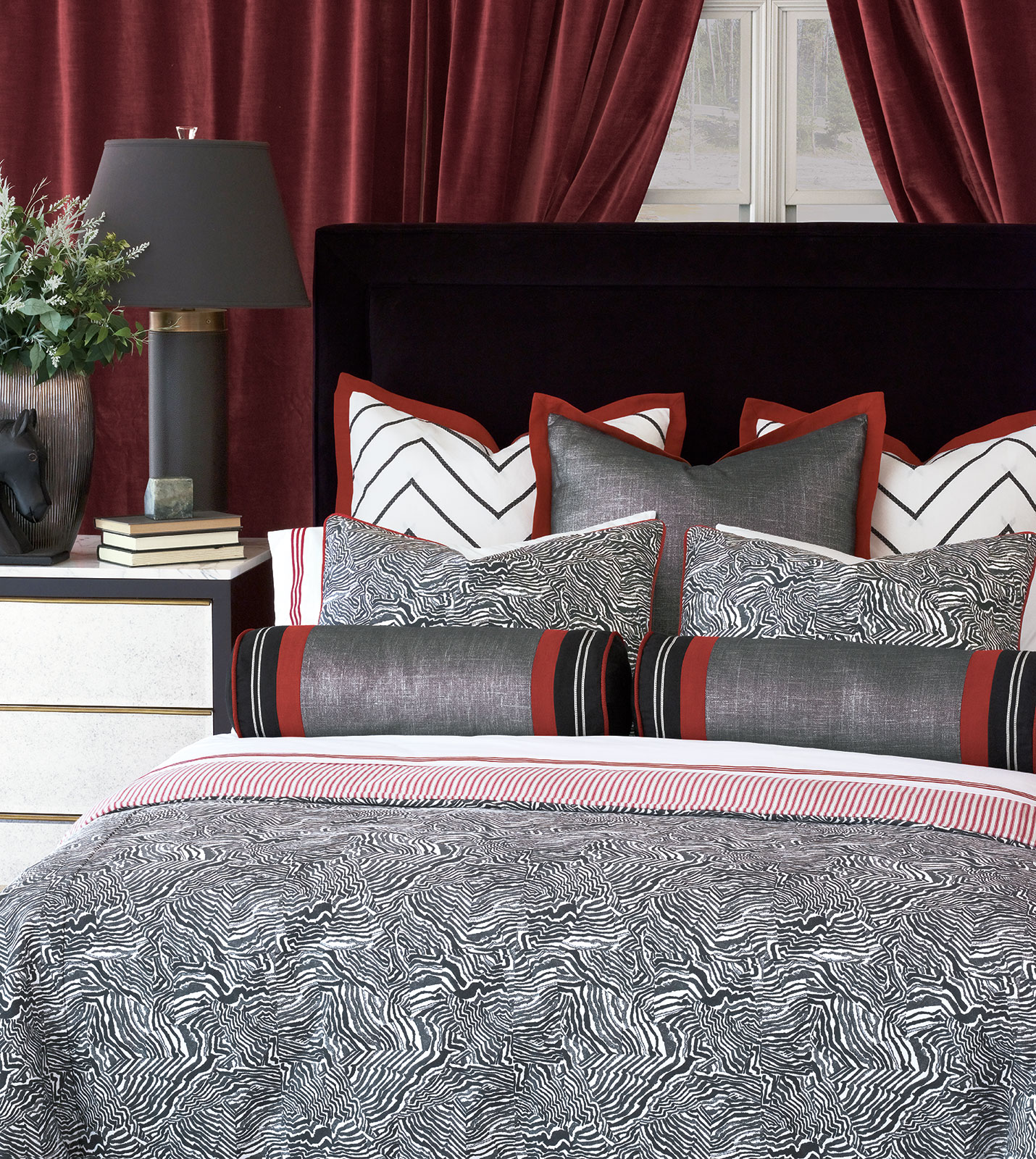 Percival Graphic Print Duvet Cover | Eastern Accents