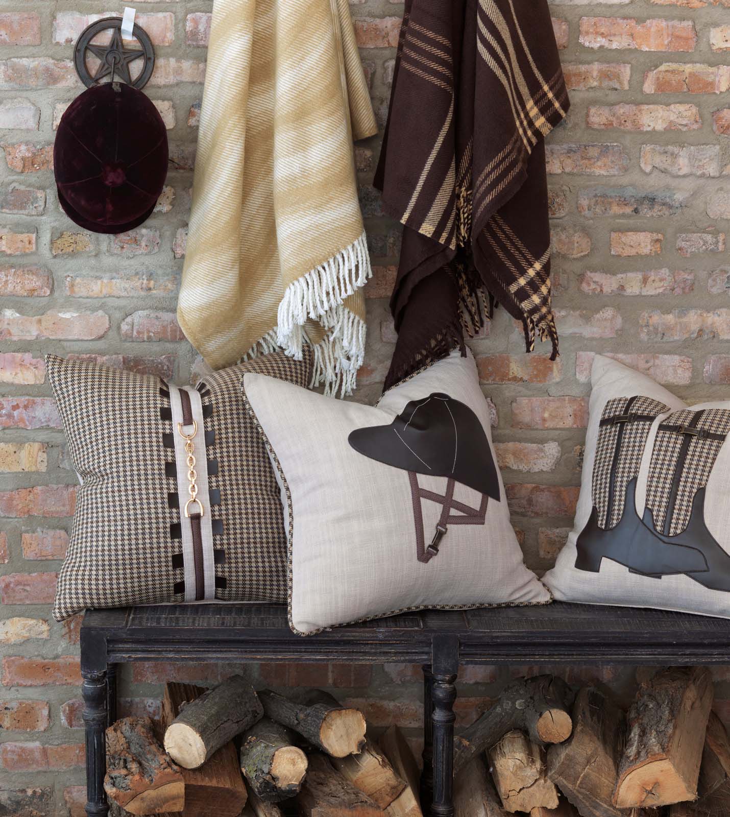 Aiden Houndstooth Decorative Pillow | Eastern Accents