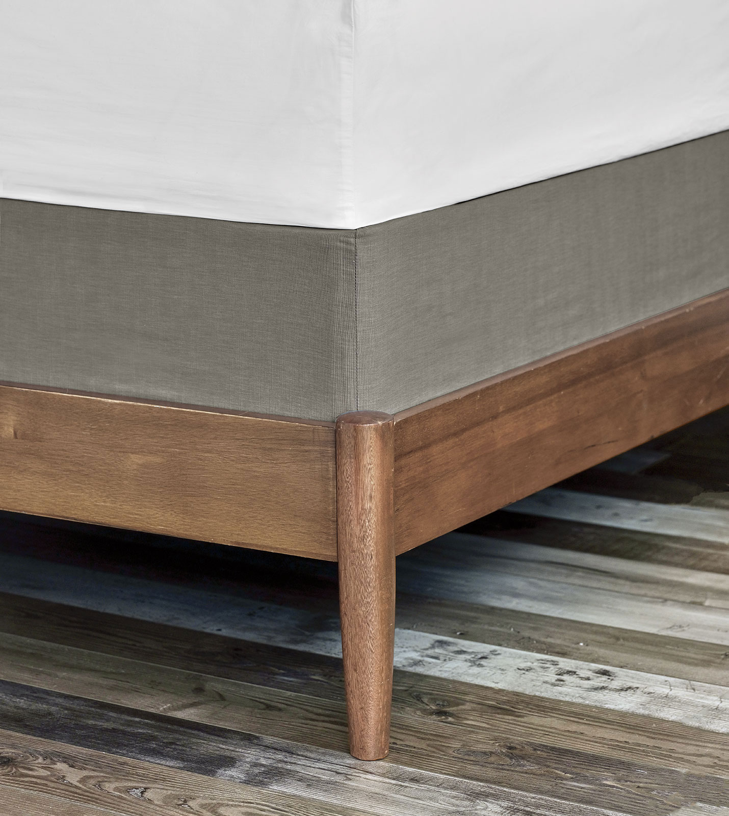 Montaigne Solid Box Spring Wrap | Eastern Accents