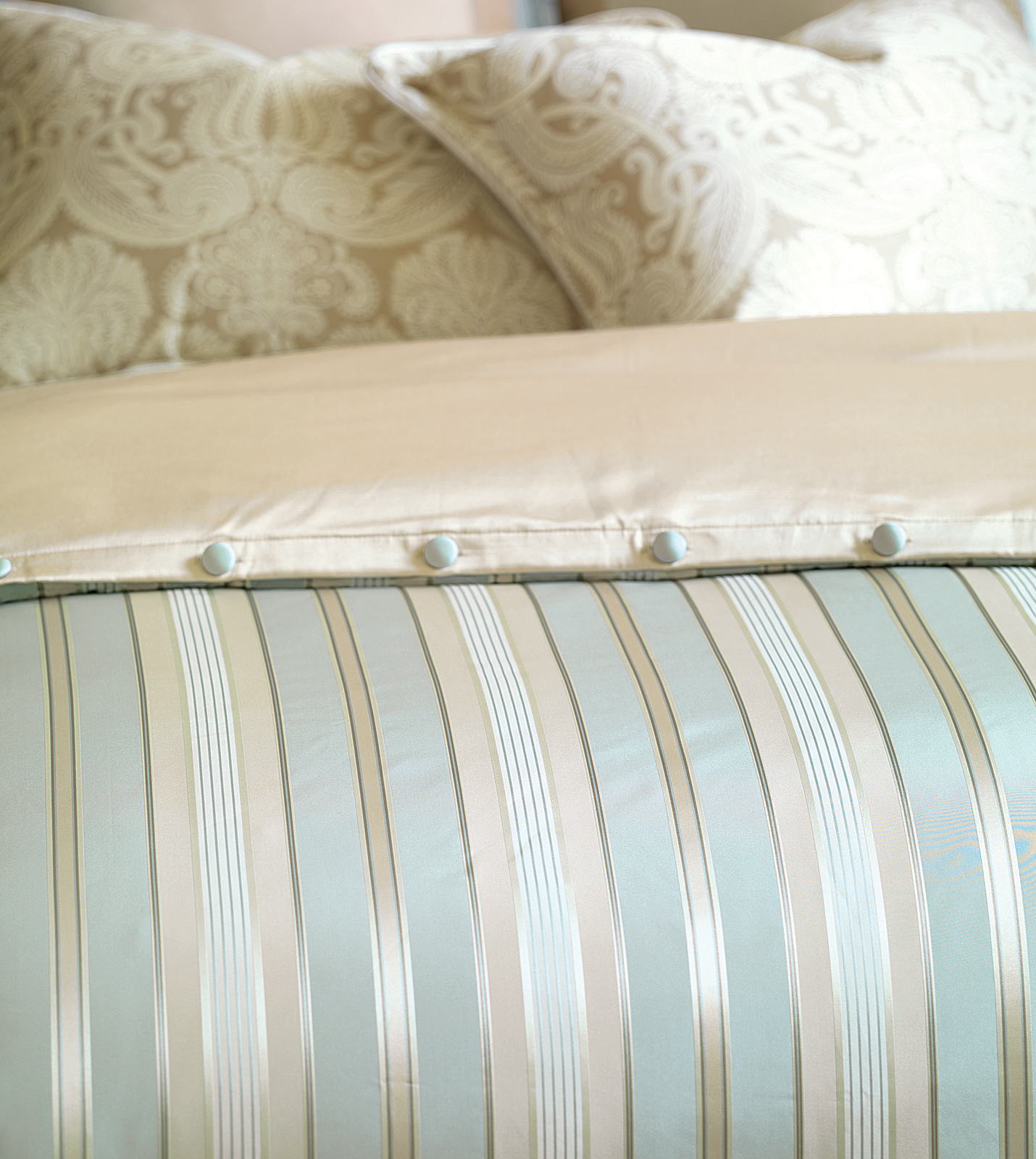 Evora Duvet Cover | Eastern Accents