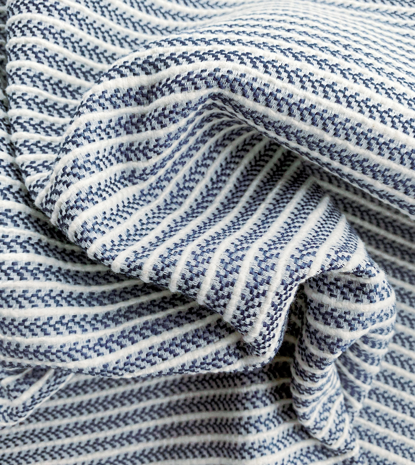 Osiris Lake | Eastern Accents