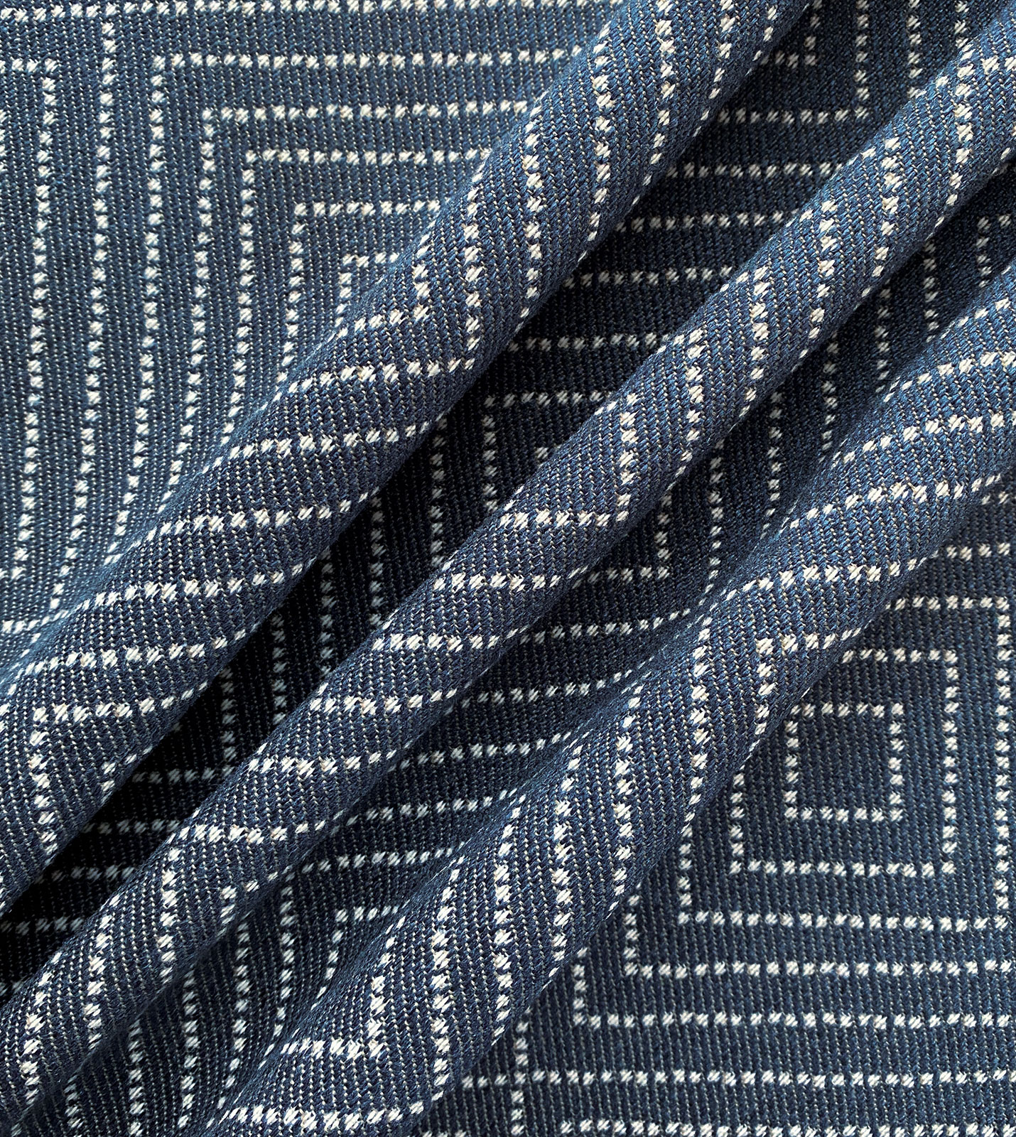 Mont Blue RR | Eastern Accents