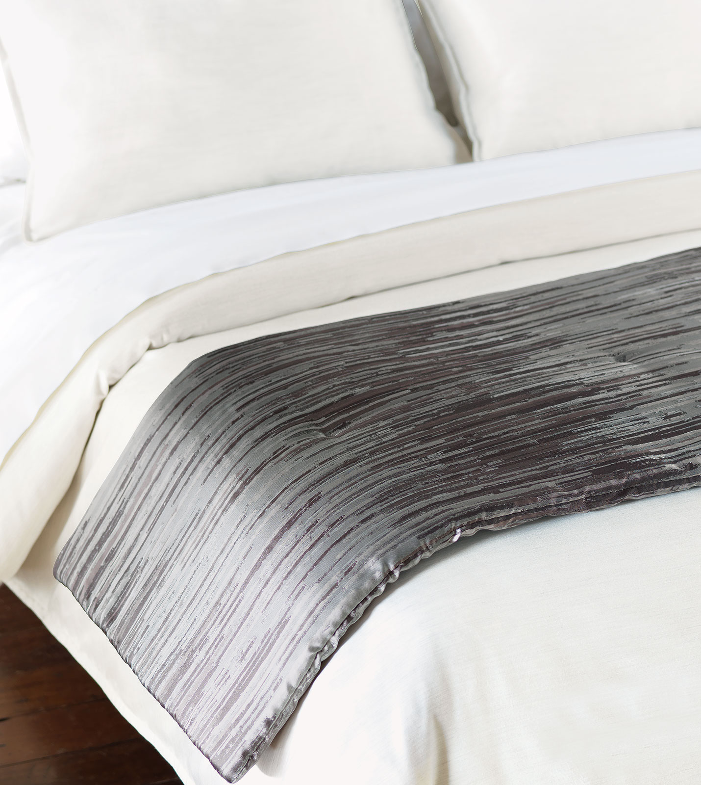 Horta Pewter Bed Scarf | Eastern Accents