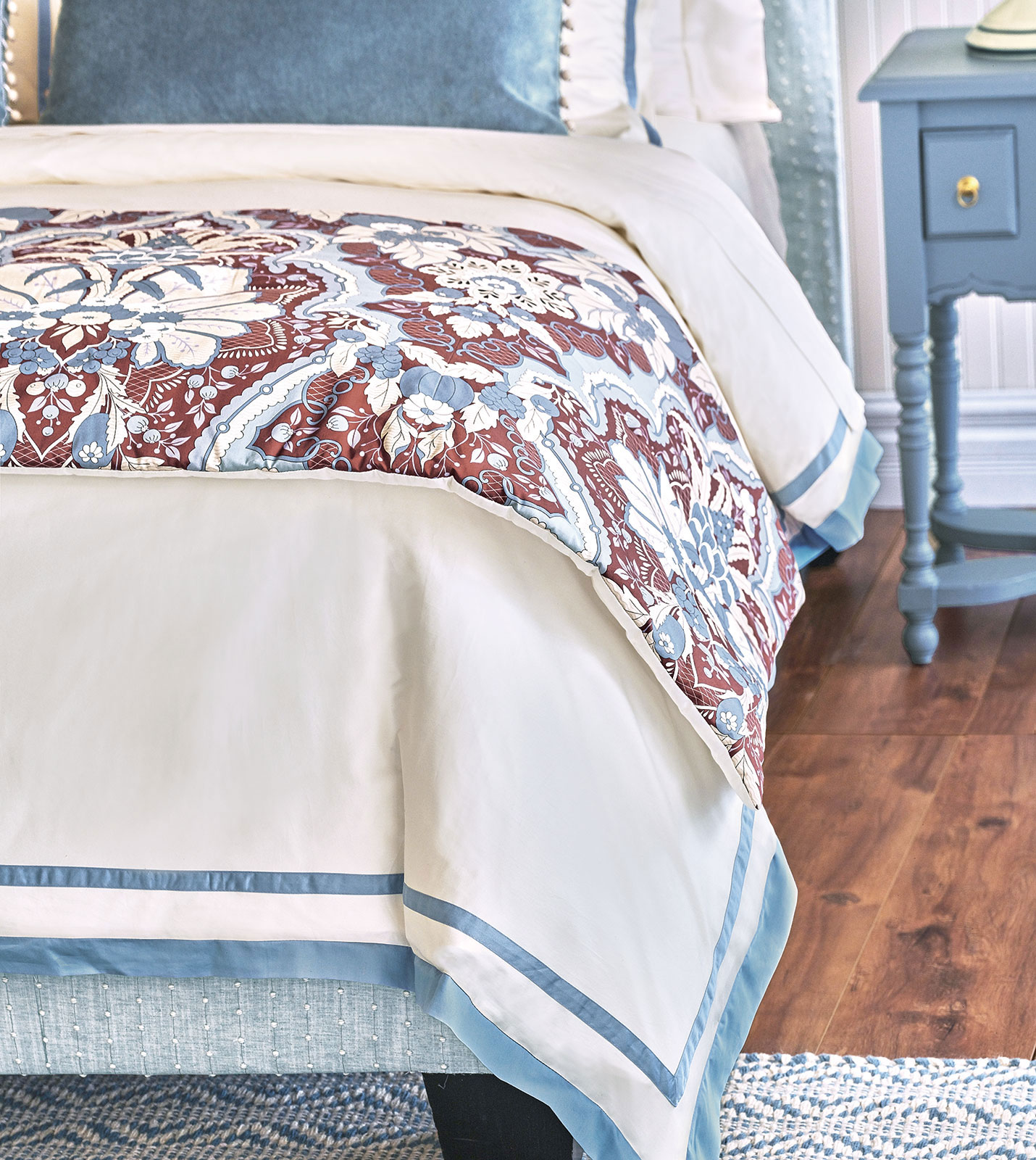 Giorgina Damask Bed Scarf | Eastern Accents