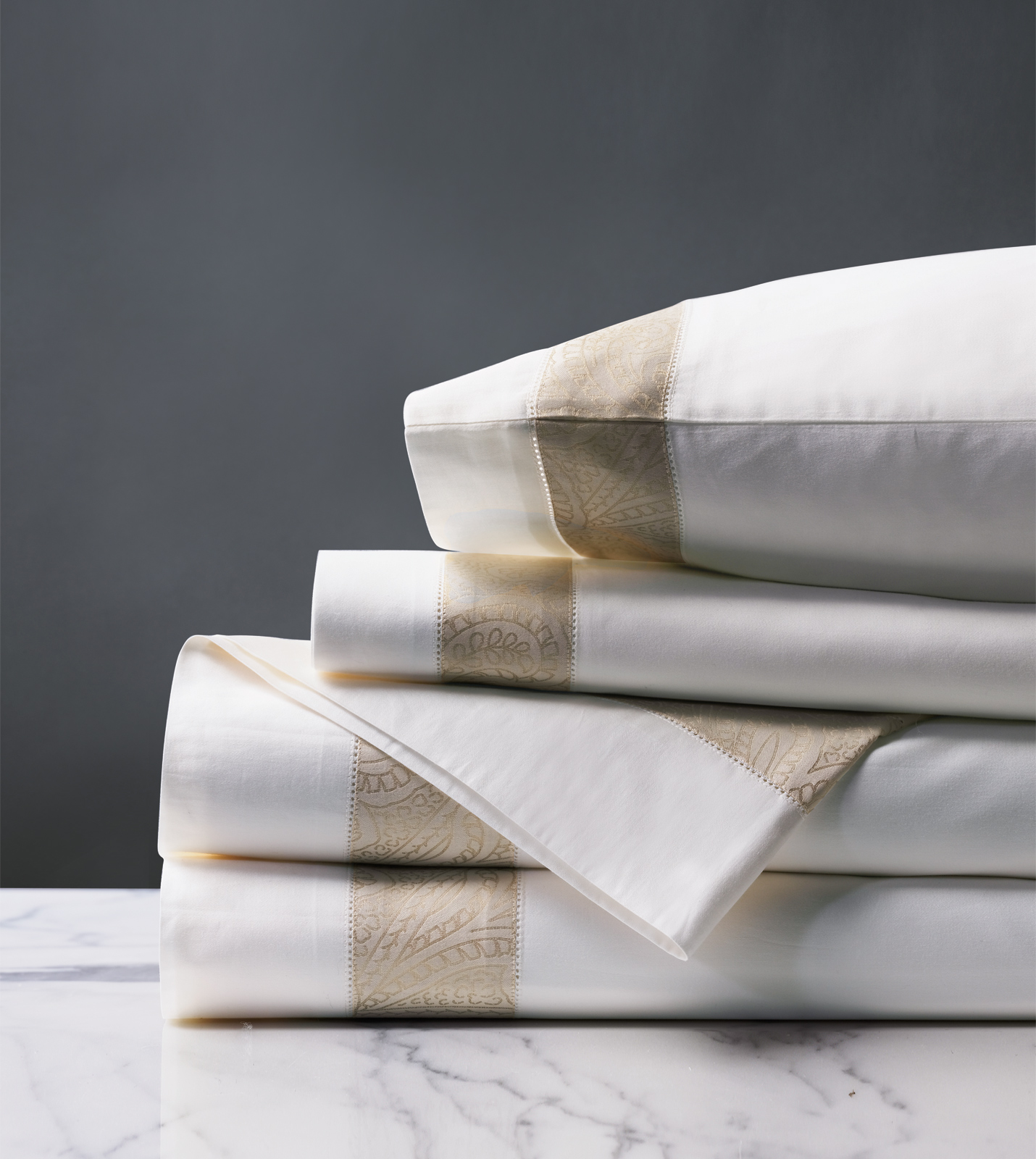 Cornice White/pearl Sheet Set | Eastern Accents