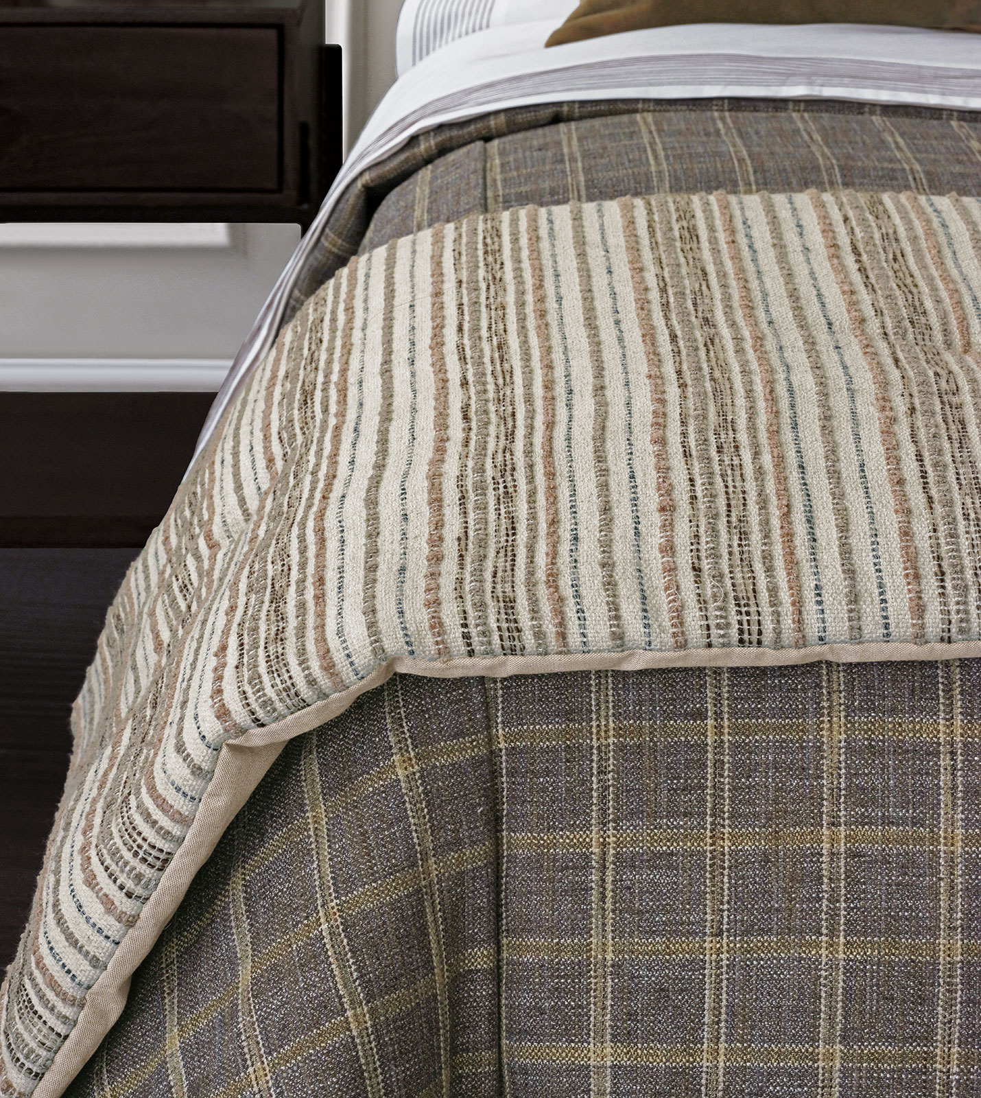 Hastings Textured Bed Scarf | Eastern Accents